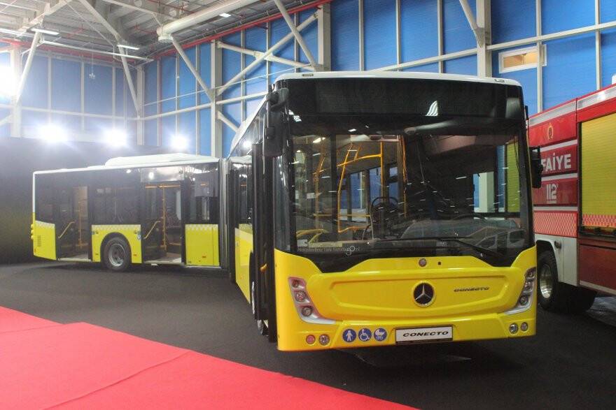 Mercedes-Benz Türk ve Bayraktarlar Merkon'a büyük ilgi